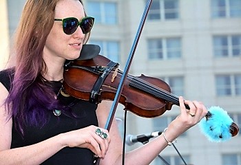 The Women of Charanga Agozá - Madison Vibra